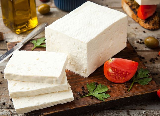 Φέτα… ο λευκός χρυσός της Ελλάδας, Πρώτες Ύλες